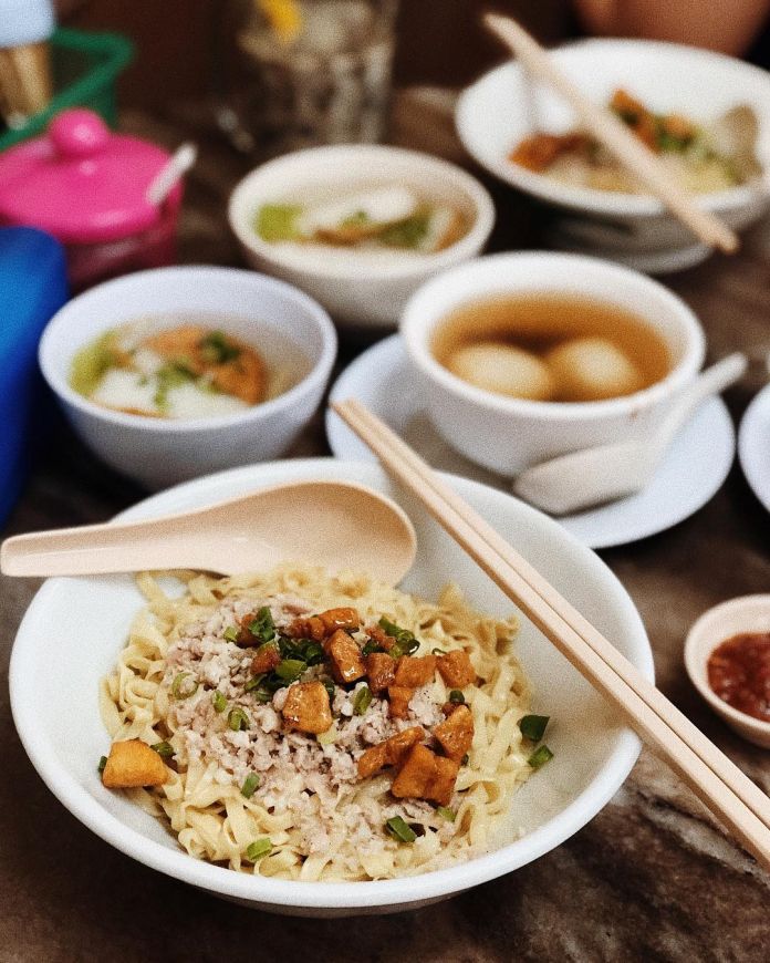 38一下 today: 【面食控必吃🍜】美食达人带你吃PJ绝不能错过の5家面馆 😍 价格公道又美味！